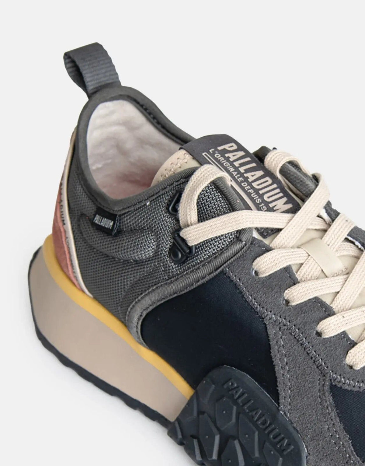 Palladium Troop Runner Beluga/Chutney Sneakers